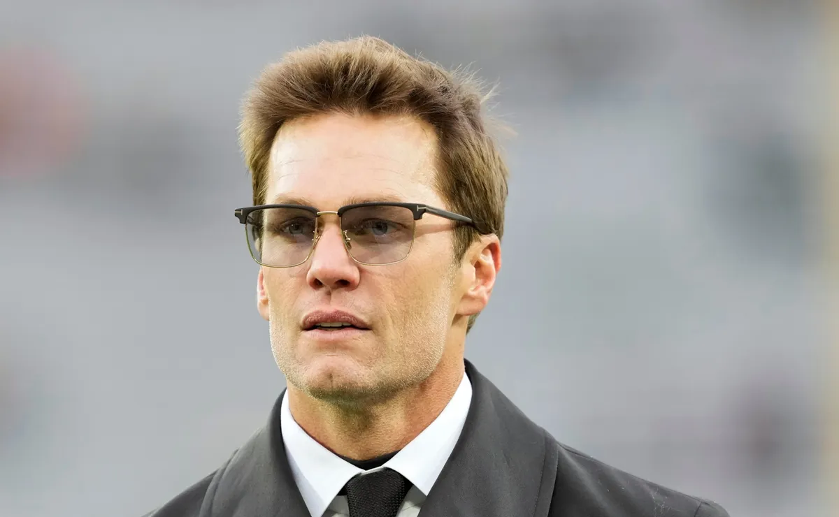 Tom Brady reveals how Patrick Mahomes and NFL stars could play in 2028 ...