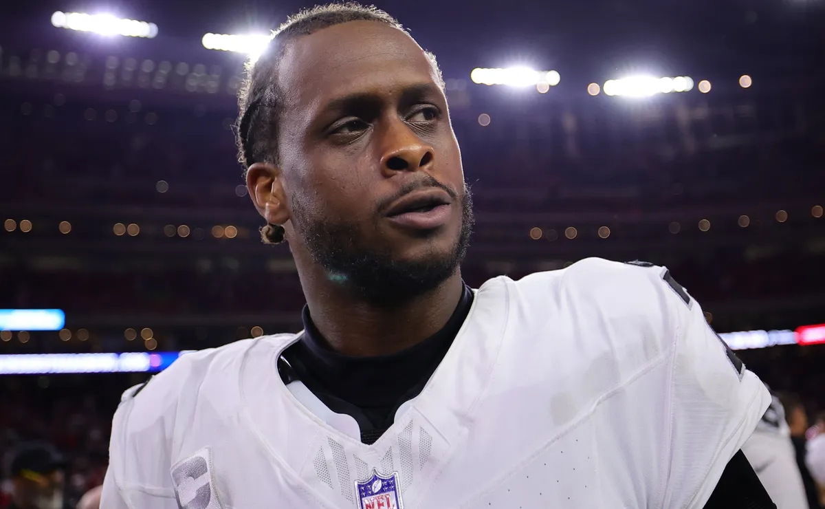 Aaron Glenn knows he has Geno Smith as his starting QB for the NY Jets ...
