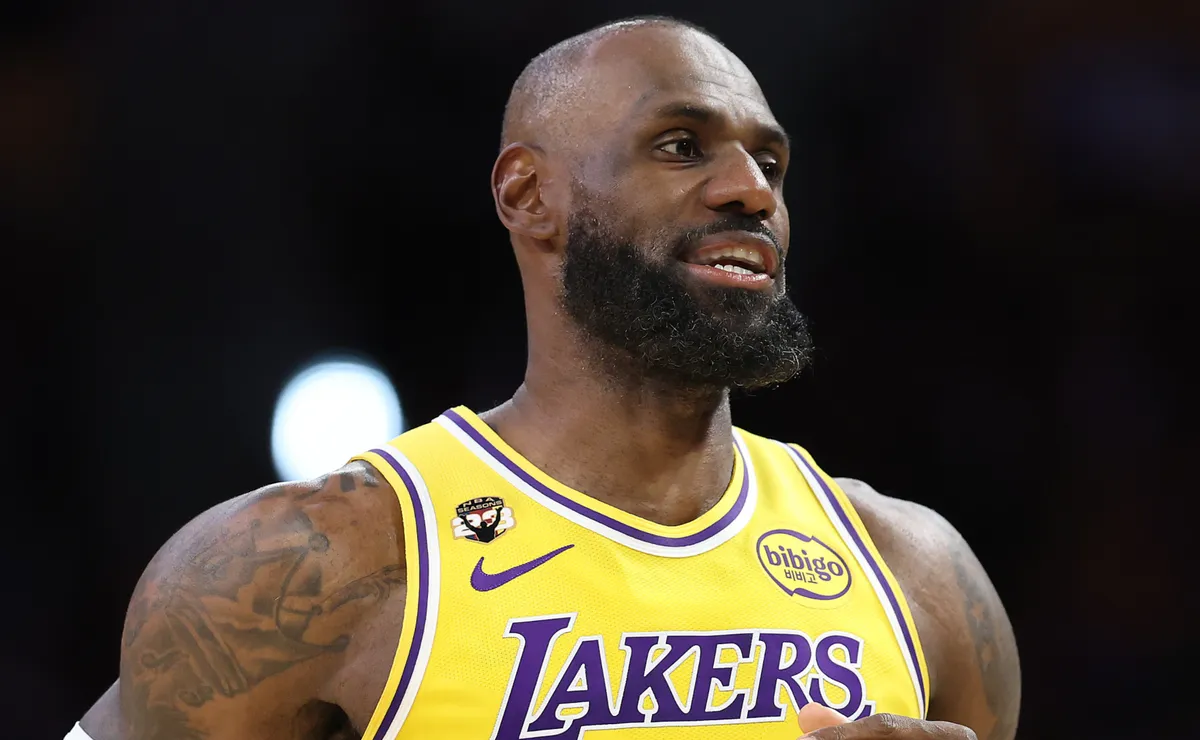 Lakers’ list of potential free agents after 2026 NBA playoffs exit ...