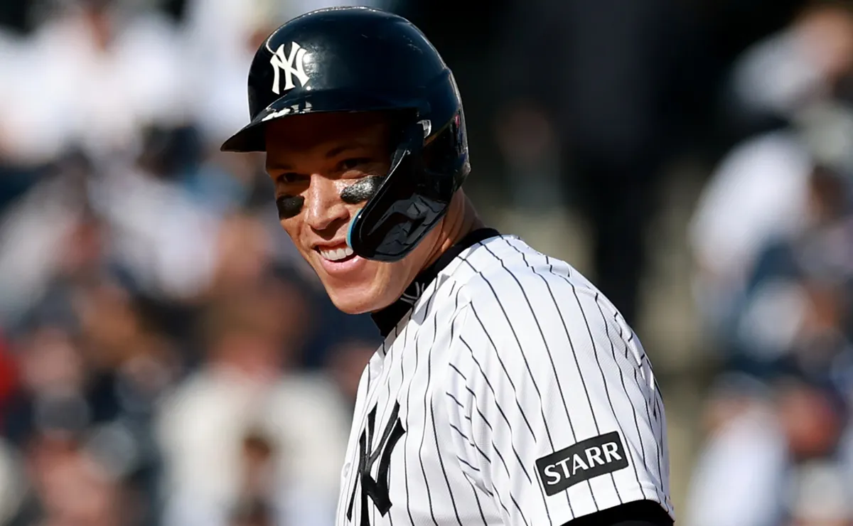 Aaron Judge delivers leadership message in Bronx, NY Yankees cruise in ...