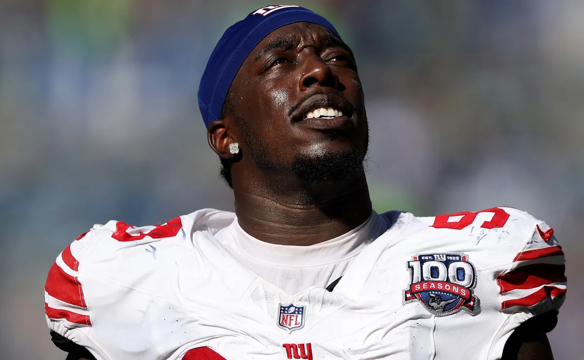 NY Giants' defensive line takes a hit as Bucs reunite with Super Bowl ...