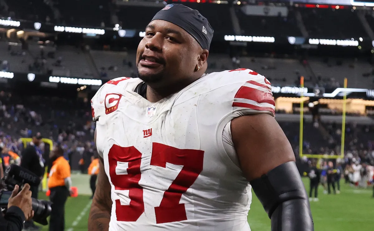 Dexter Lawrence requests trade: What’s his contract with NY Giants ...