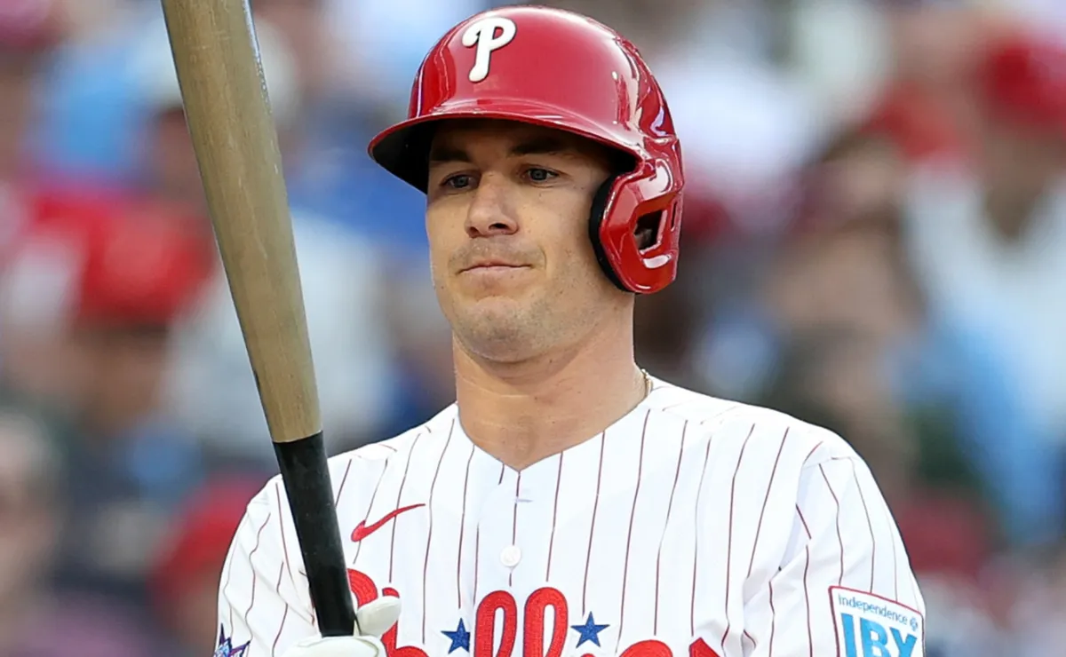 Phillies' JT Realmuto reveals initial fear after foot injury vs Giants ...