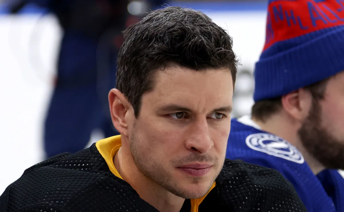 Sidney Crosby asks Penguins to re-sign Evgeni Malkin after Stanley Cup ...