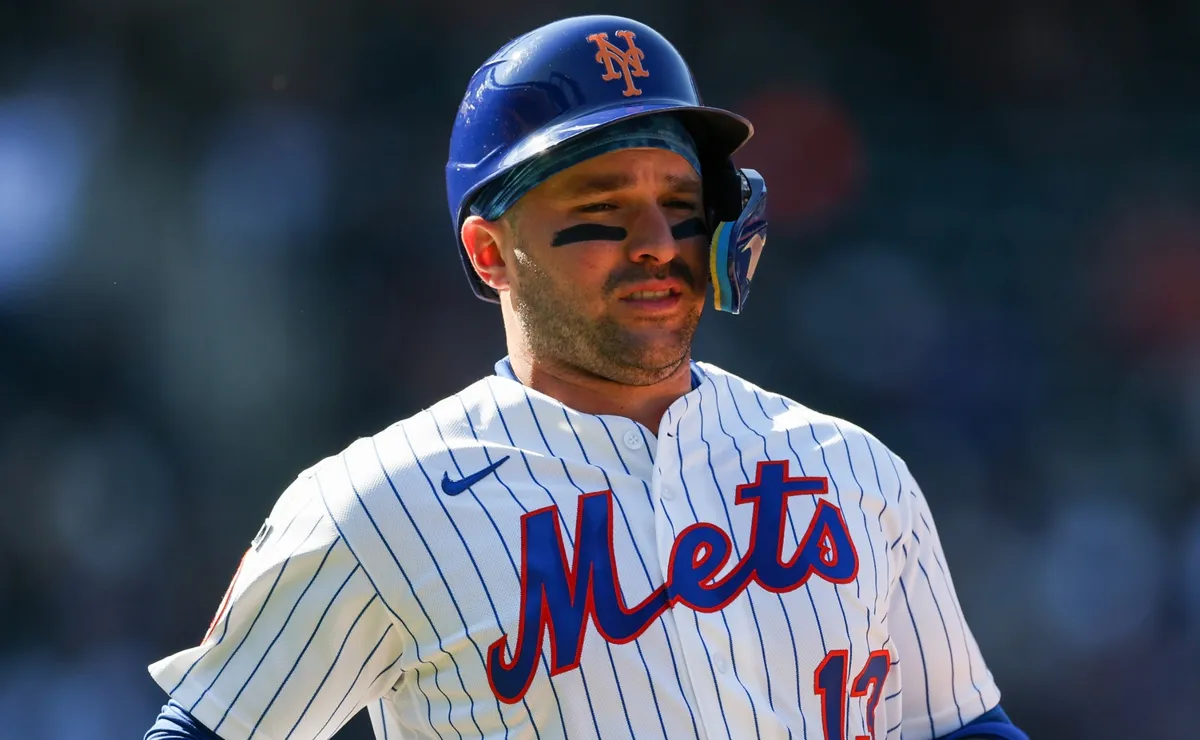 NY Mets make major extension decision on catcher Luis Torrens amid ...