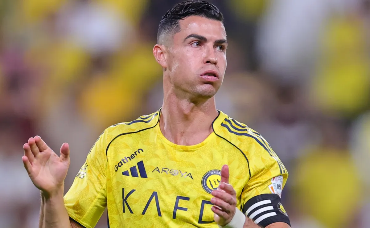 Video: Cristiano Ronaldo scores 100th league goal with Al Nassr to ...
