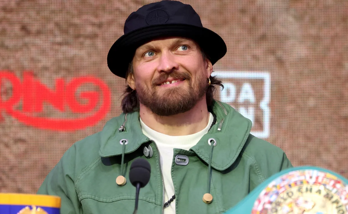 Oleksandr Usyk's team responds to growing interest in potential David ...