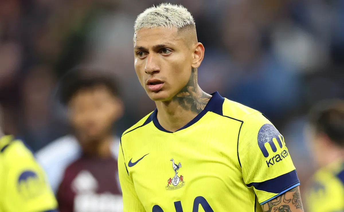 What happens if Tottenham win, tie or lose vs Leeds United today in ...