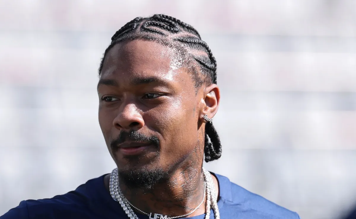 Stefon Diggs emerges as possible target to help Aaron Rodgers in ...