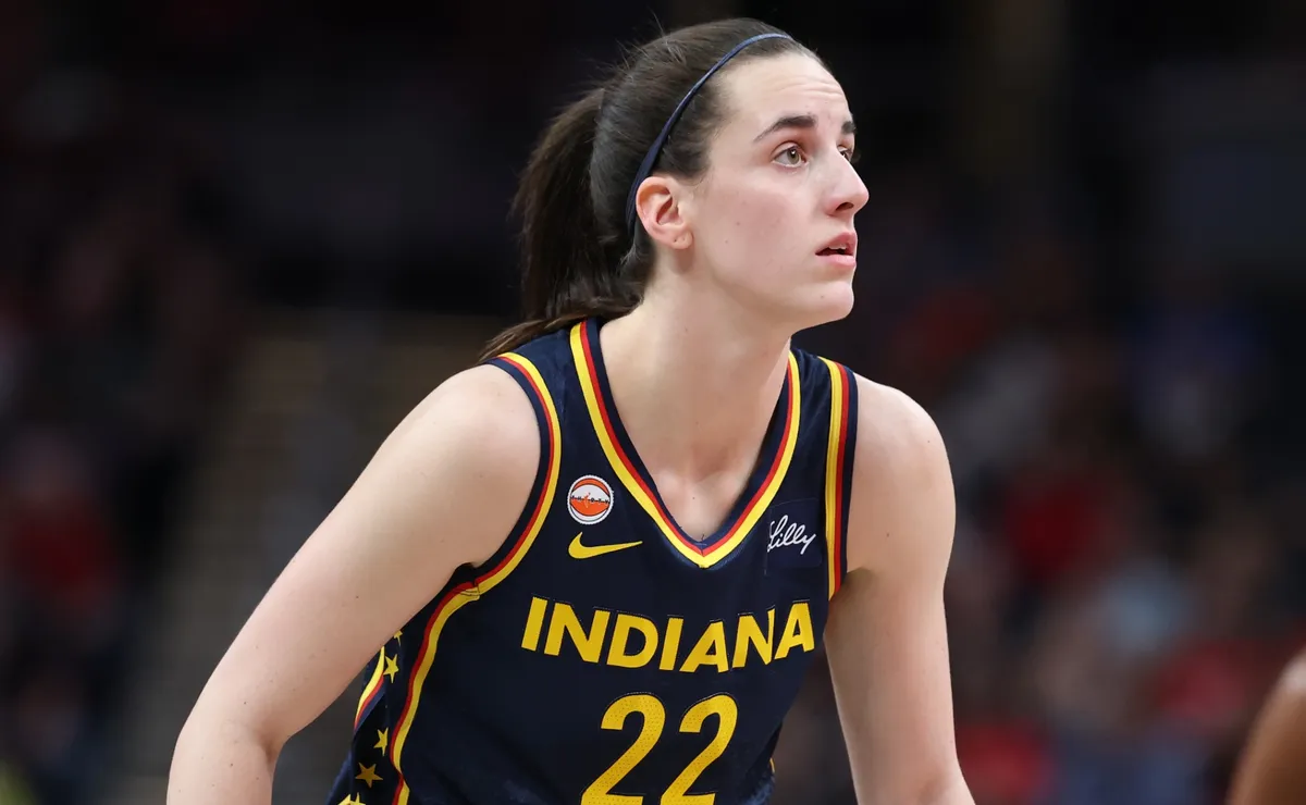 Fever HC Stephanie White was expecting to have Caitlin Clark available ...