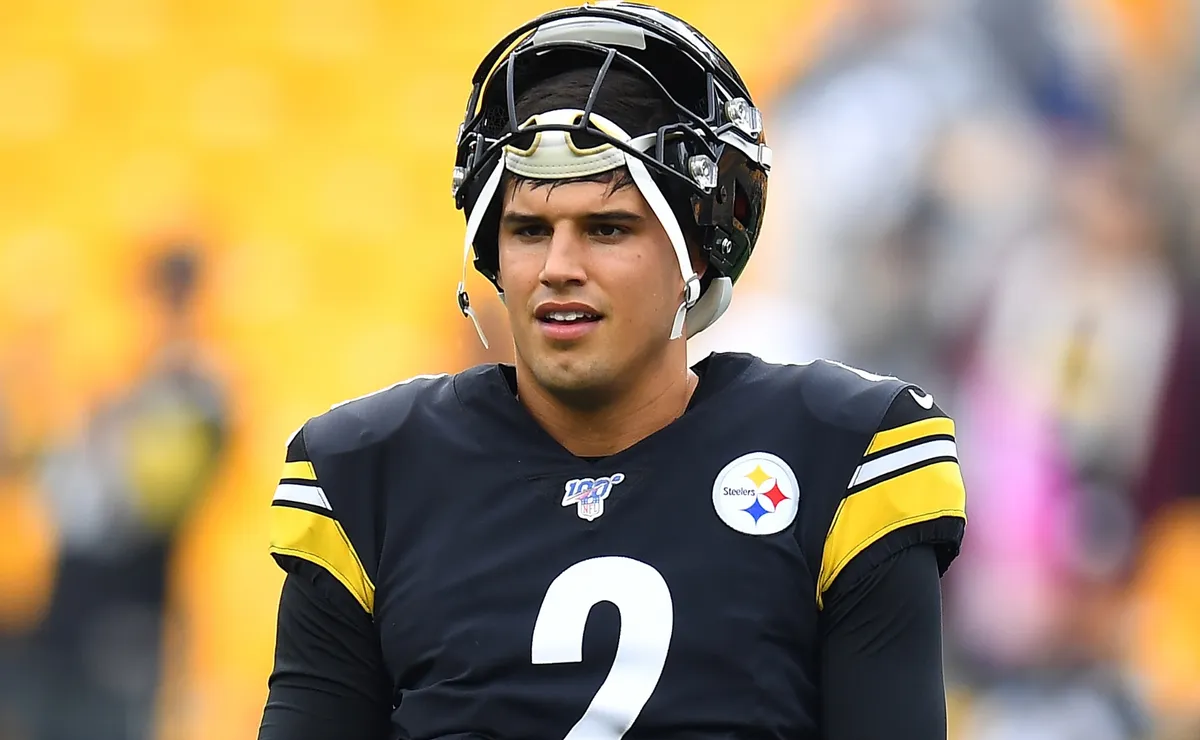 Mason Rudolph reveals motivation on why the Steelers re-signed Aaron ...