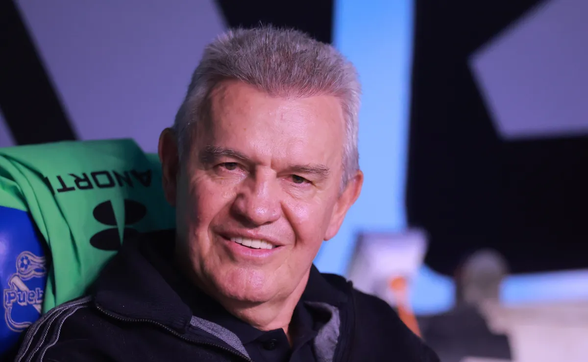 Javier Aguirre encourages Mexico to dream ahead of 2026 World Cup ...
