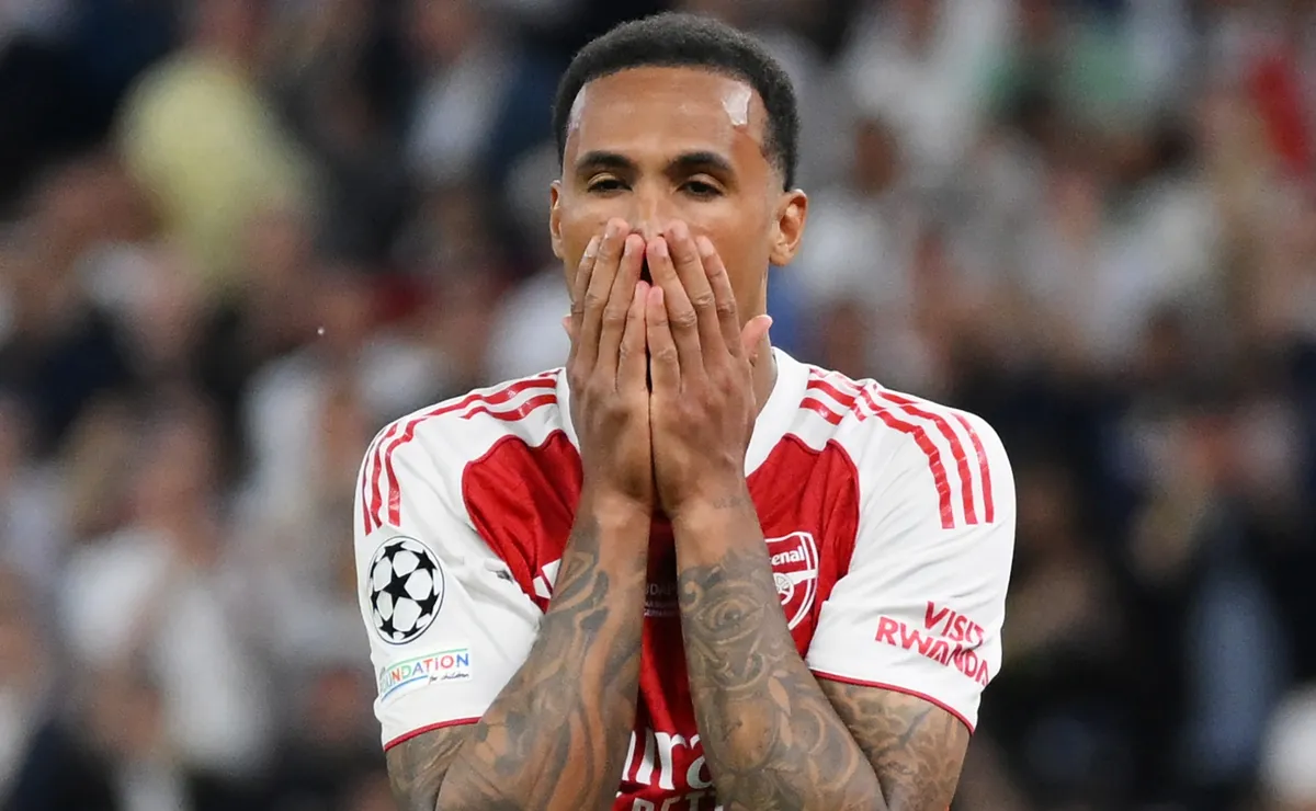 Gabriel Magalhaes laments missed penalty vs PSG but still proud of ...