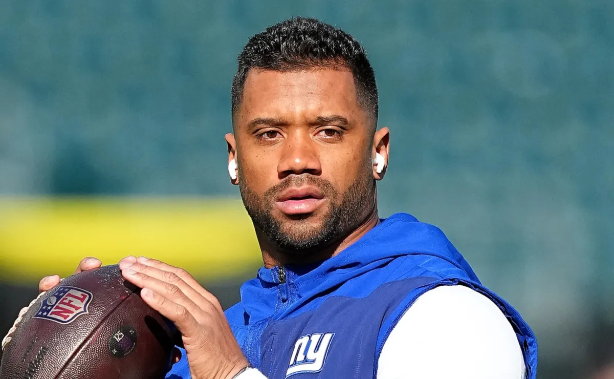 Is Russell Wilson retiring? QB reportedly accepts job on TV despite NY ...