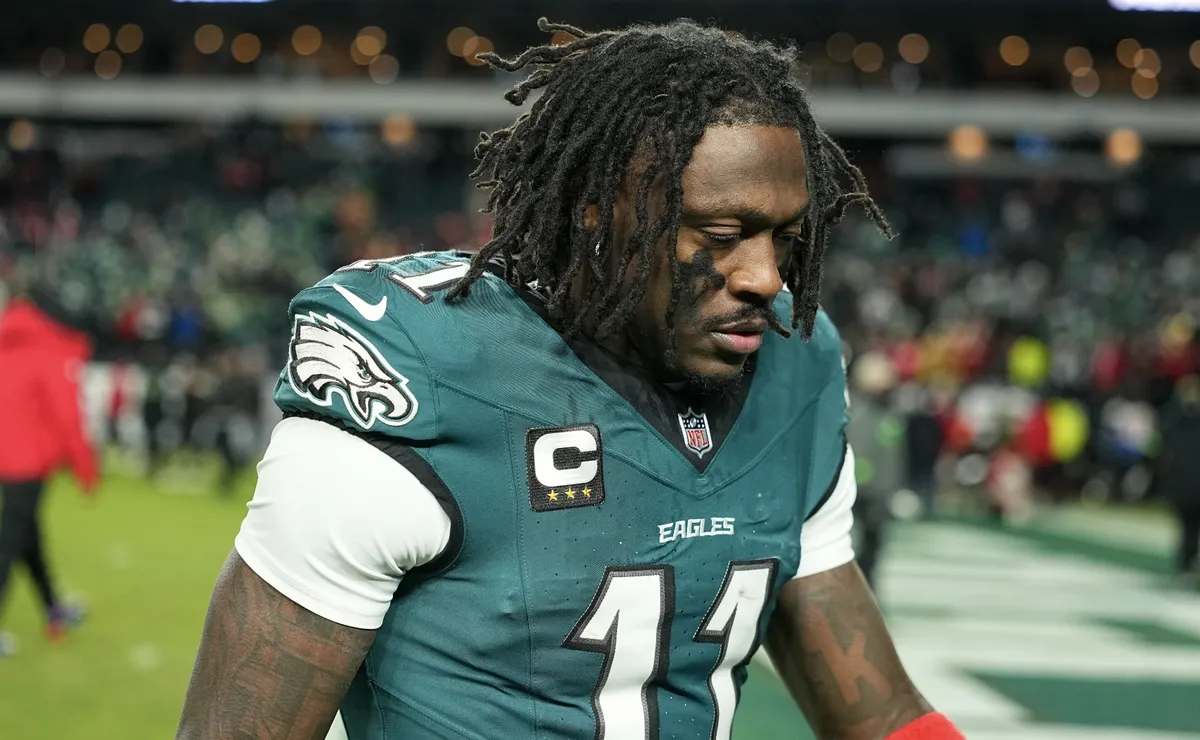 Howie Roseman explains why Eagles accepted a 2028 first-round pick ...