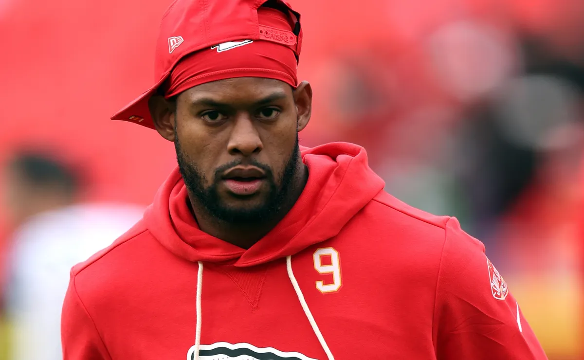 NY Giants make unexpected roster cut to officially add JuJu Smith ...