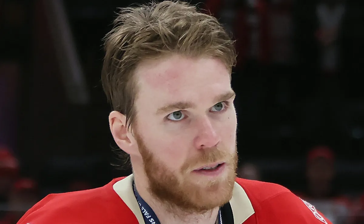Connor McDavid, Oilers players sign off on hiring Mike Babcock out of ...