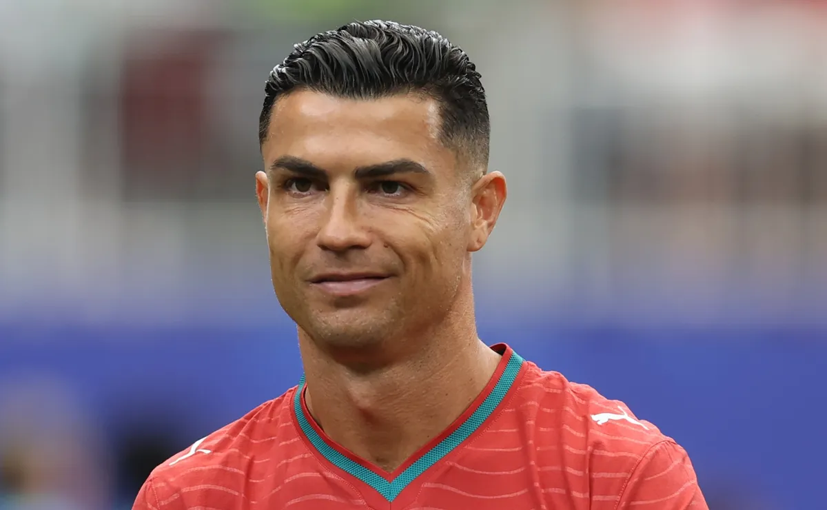 Cristiano Ronaldo Distances Himself From Lionel Messi With Exclusive