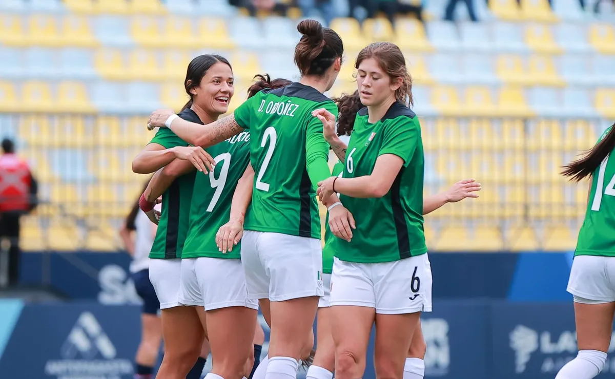Chivsa Femenil: Licha y Araceli Torres presentes en la goleada mexicana ...