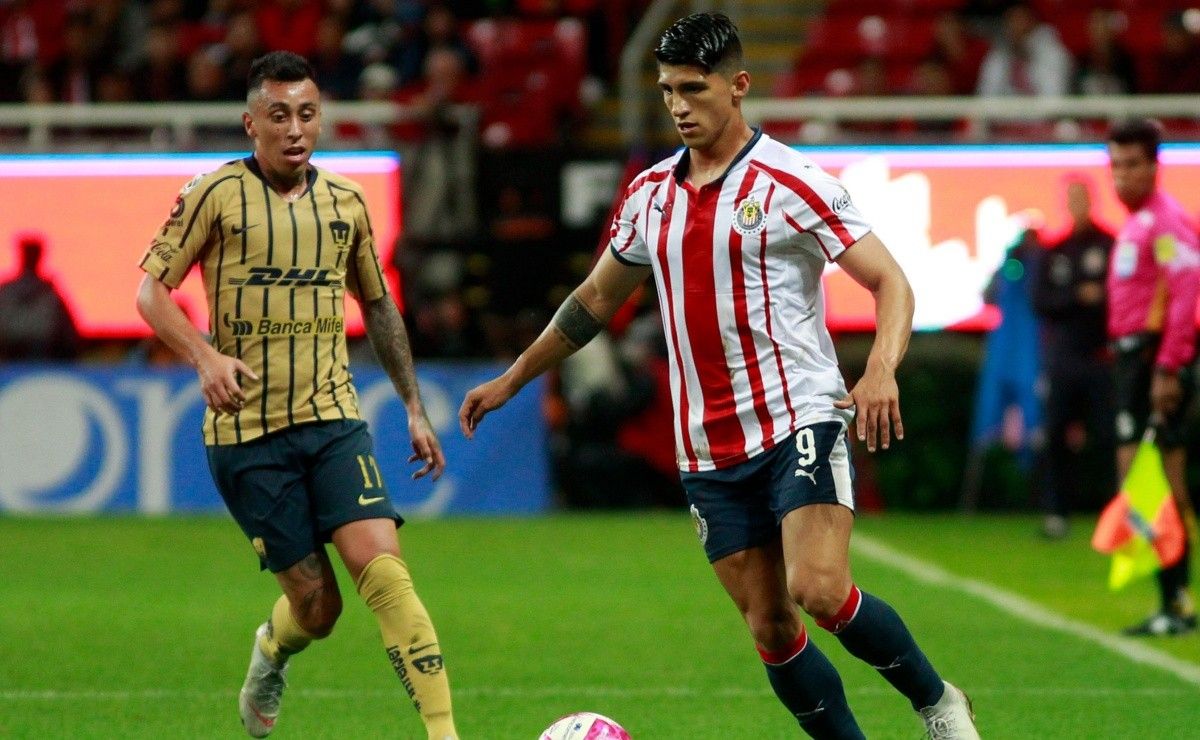 "Alan Pulido se queda en Chivas": Nicolás Romay - Rebaño Pasión