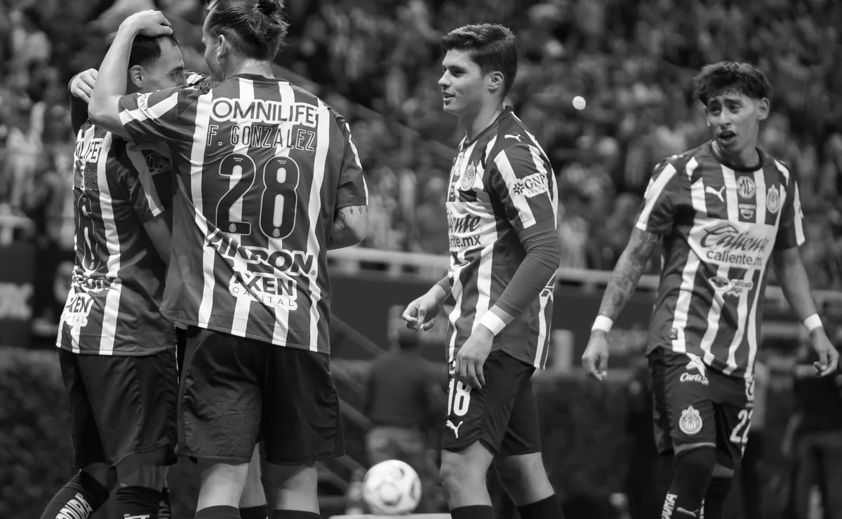 Chivas vs. Tijuan: Fernando González causa baja en el Guadalajara