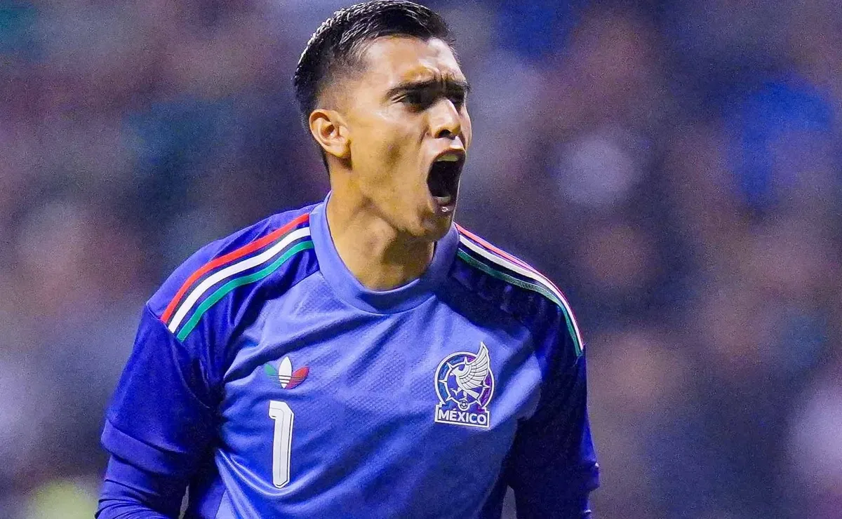Jorge Valdano respaldó a Raúl Rangel como titular en México