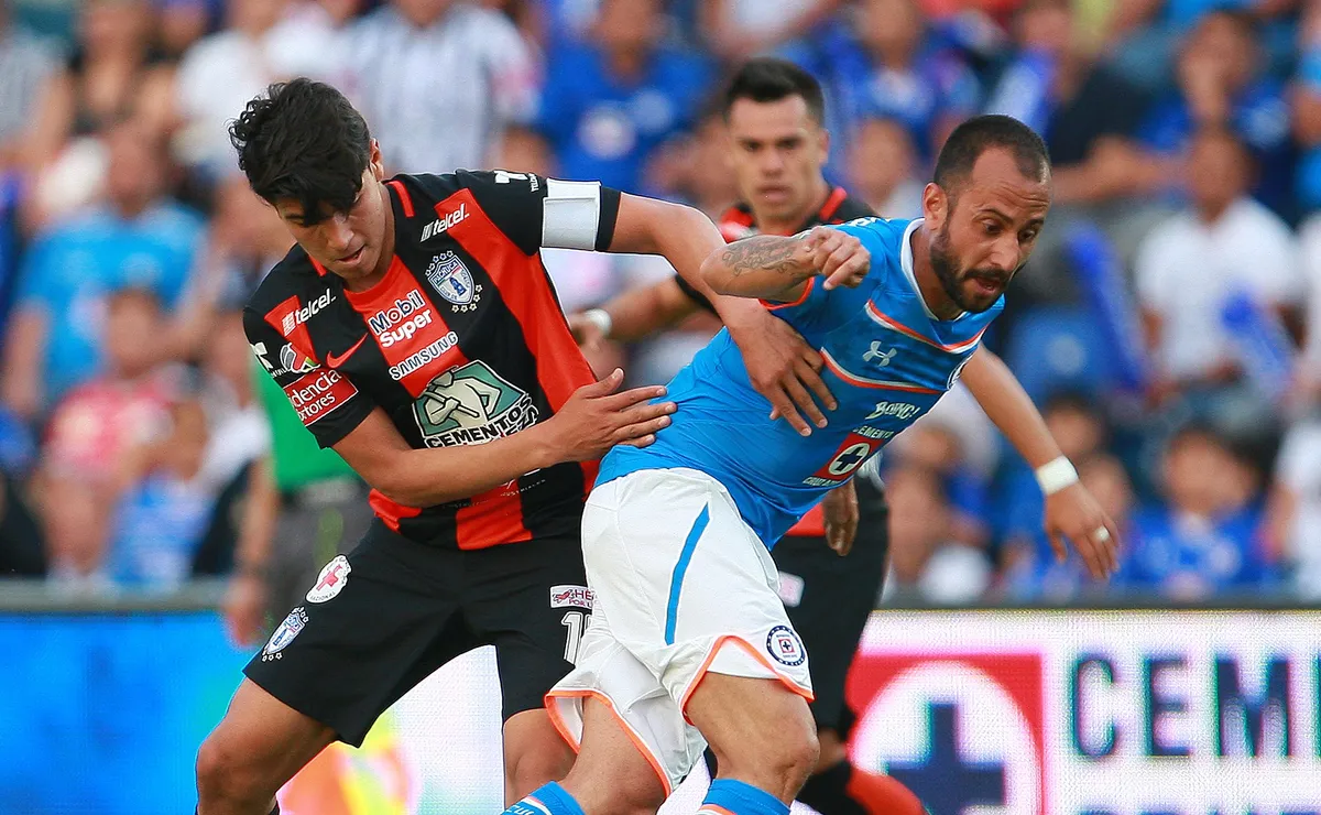 Víctor Vázquez, ex Cruz Azul y FC Barcelona, anuncia su retiro con 38 años