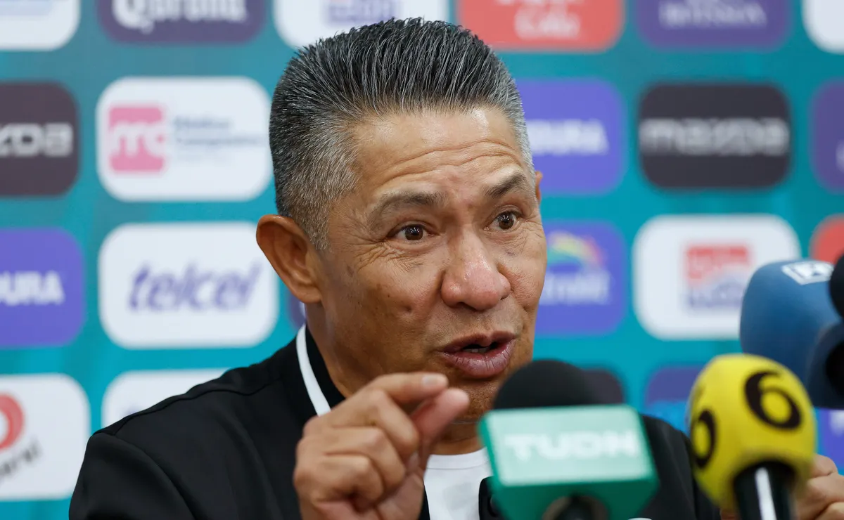 Ignacio Ambriz, DT de León, califica a Cruz Azul tras ganarle por la ...