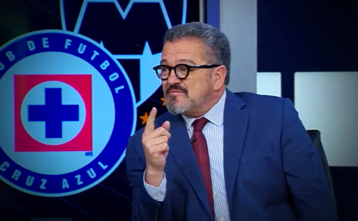 Carlos Hermosillo enciende las alarmas en Cruz Azul antes de Rayados