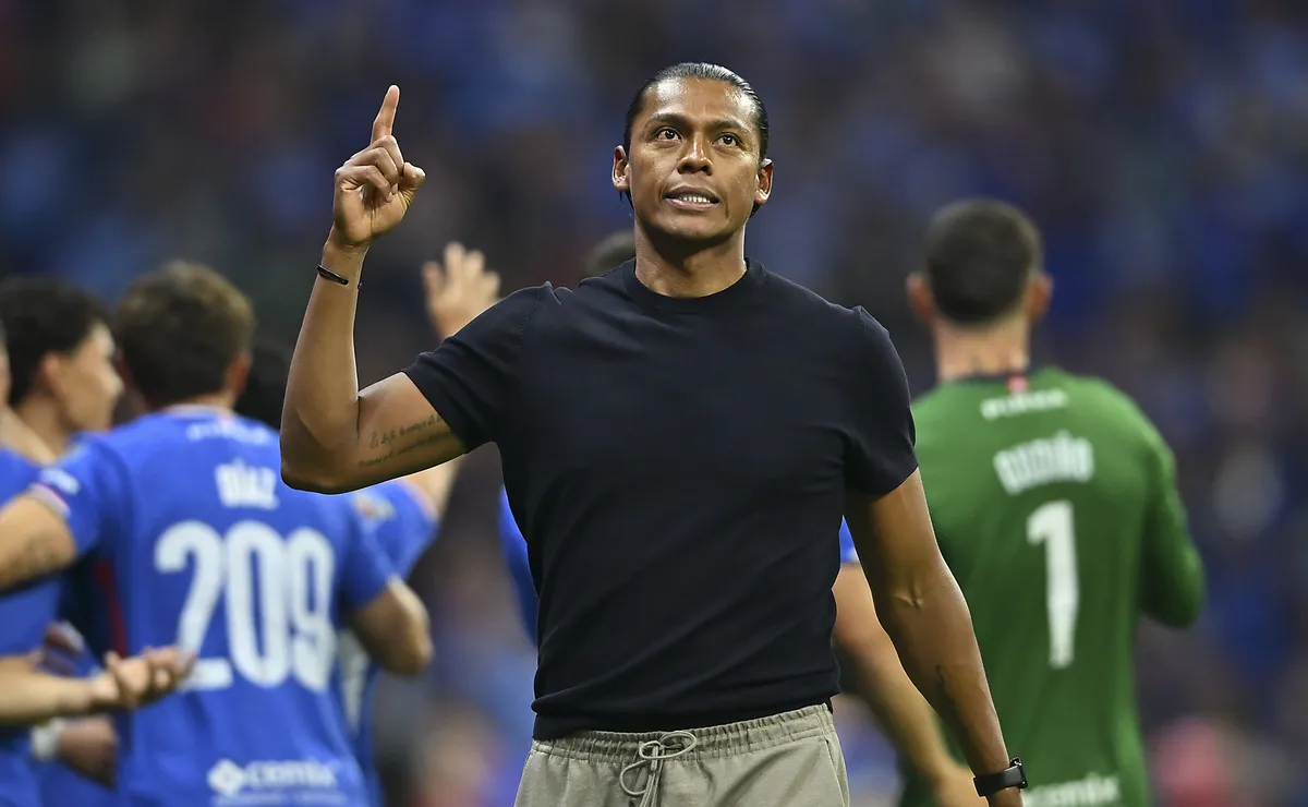Joel Huiqui Lleva A Cruz Azul A La Final Y Habla Sobre Su Continuidad