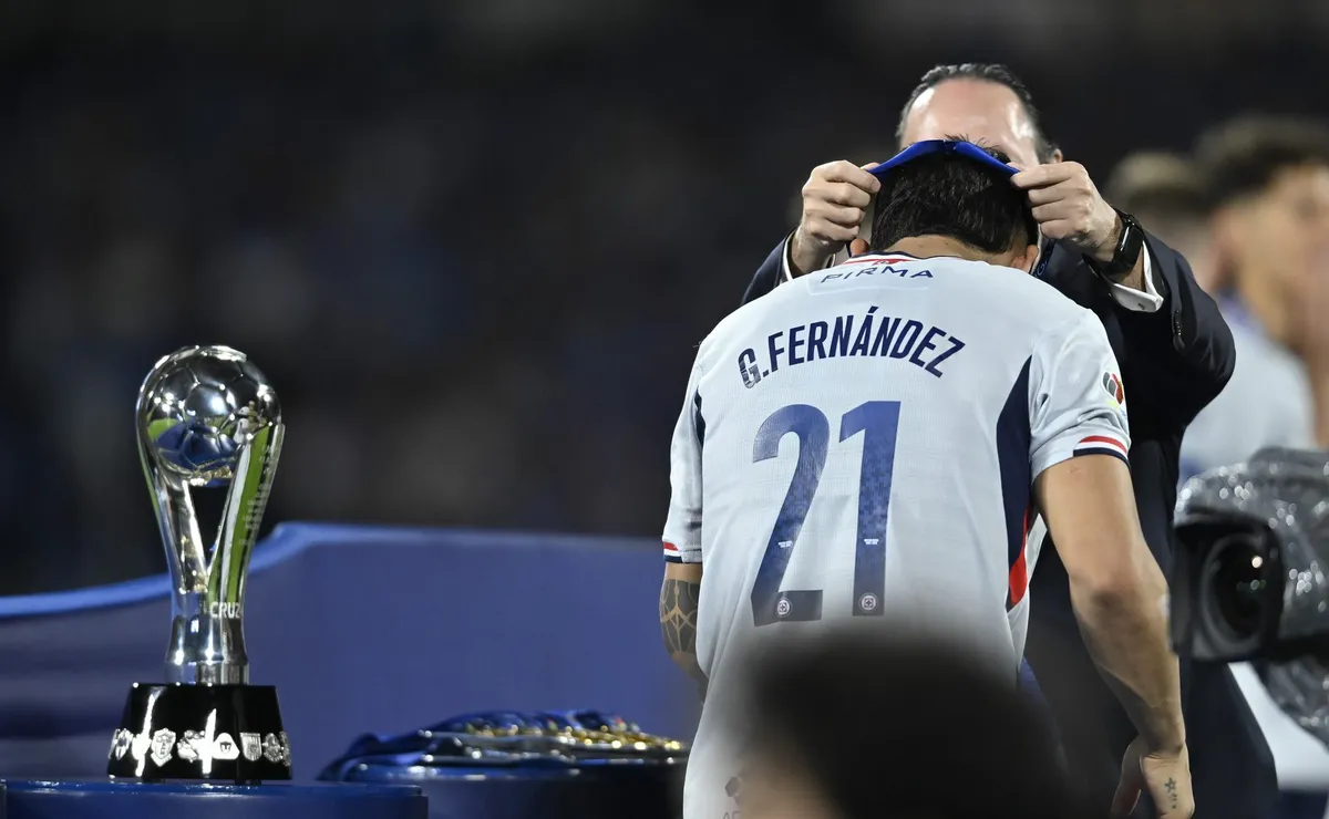 La contundente decisión de Cruz Azul si el Toro Fernández decide no ...