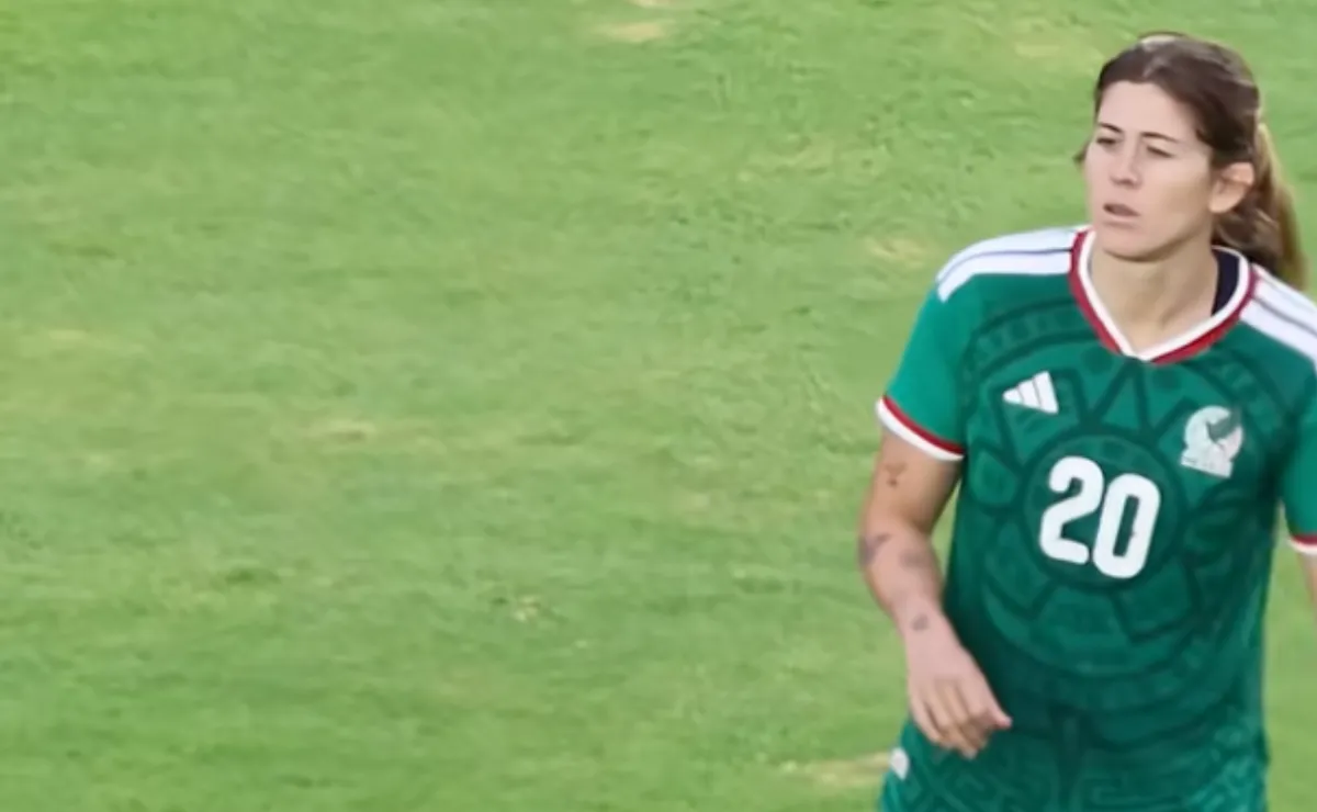 Nicolette Hernández fue ovacionada en el México vs. Brasil