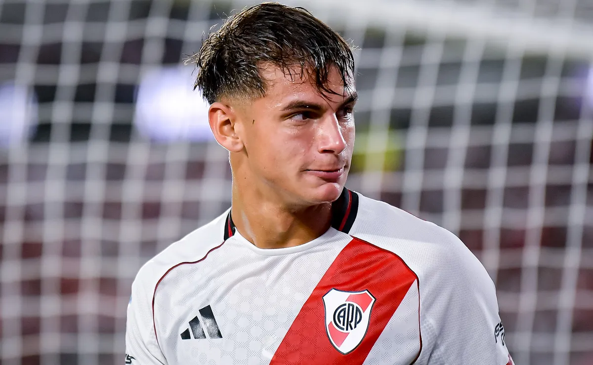 River acordó comprar el 100% del pase de Joaquín Freitas a Acassuso y ...