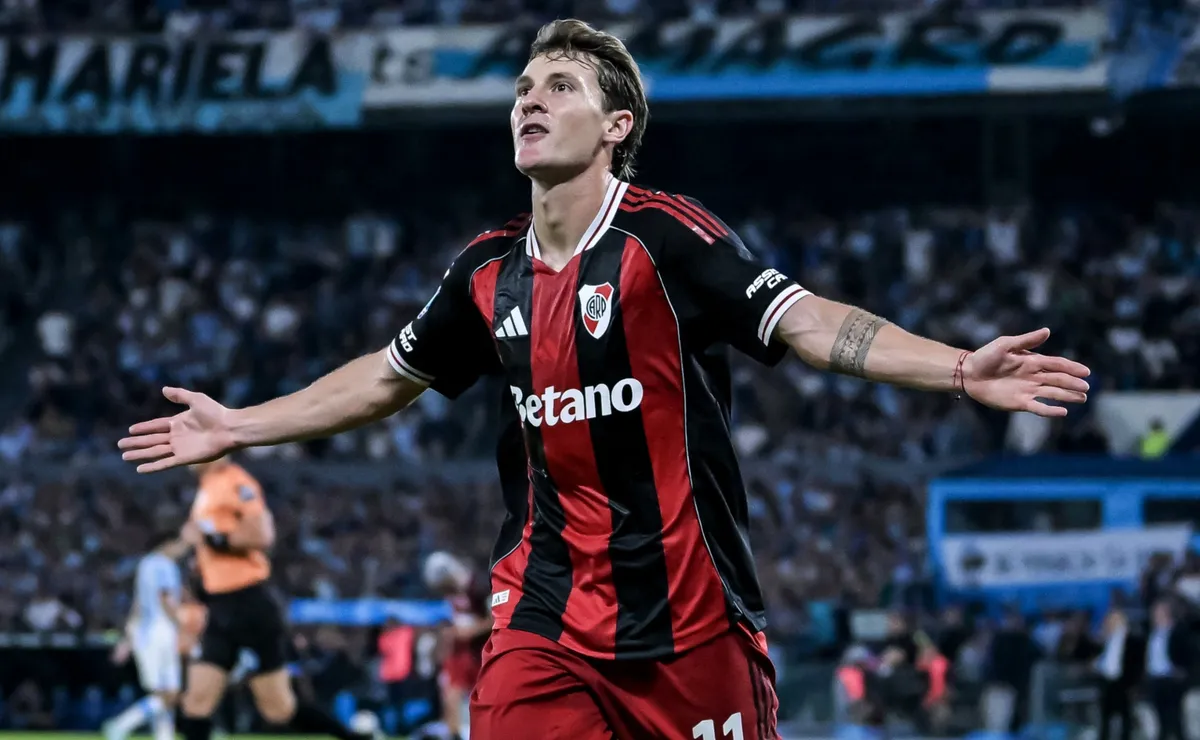 Tras vencer a Racing, River selló su clasificación a los octavos de ...