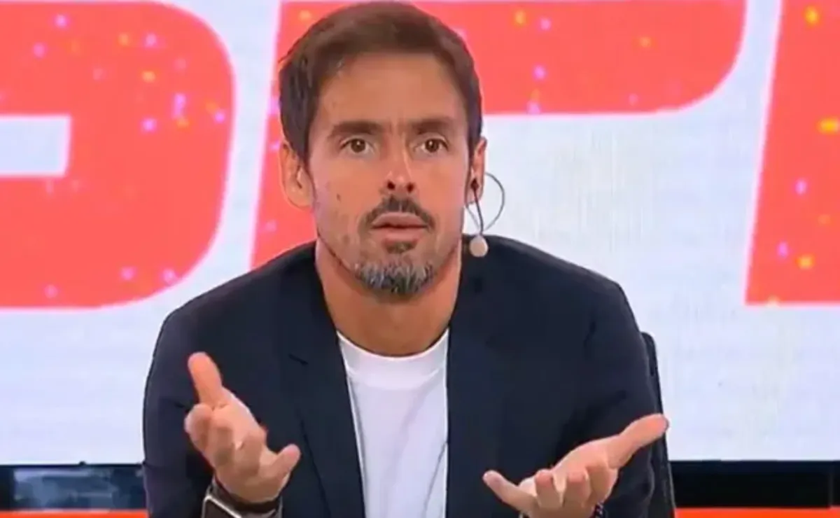 Mariano Closs reclamó por un penal no cobrado a River ante Atlético ...