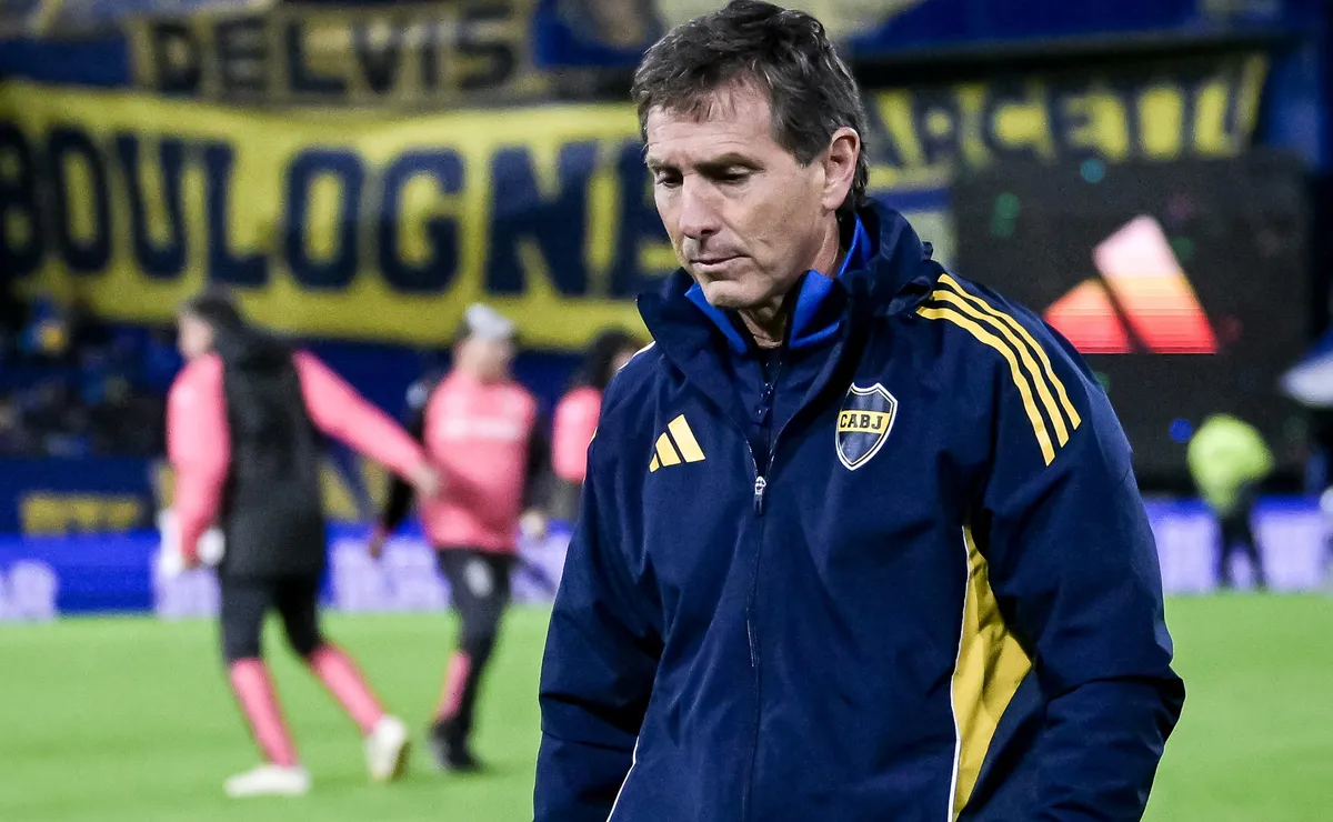 Boca analiza el futuro de Claudio Úbeda tras la derrota con Huracán