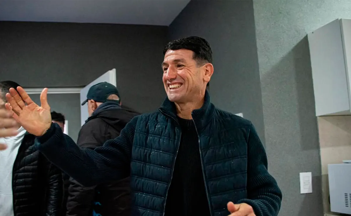 Quién es el DT de Racing vs. Independiente Petrolero por la Copa ...