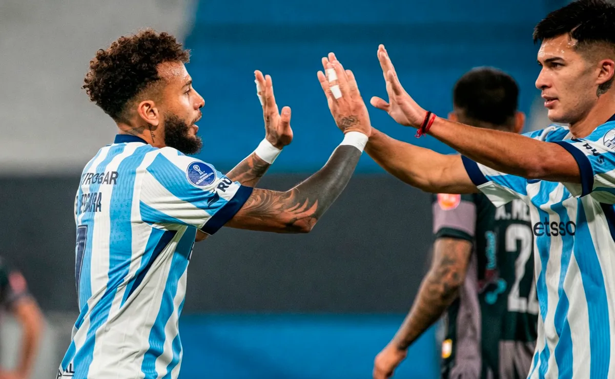 Racing vs. Independiente Petrolero EN VIVO por la Copa Sudamericana ...