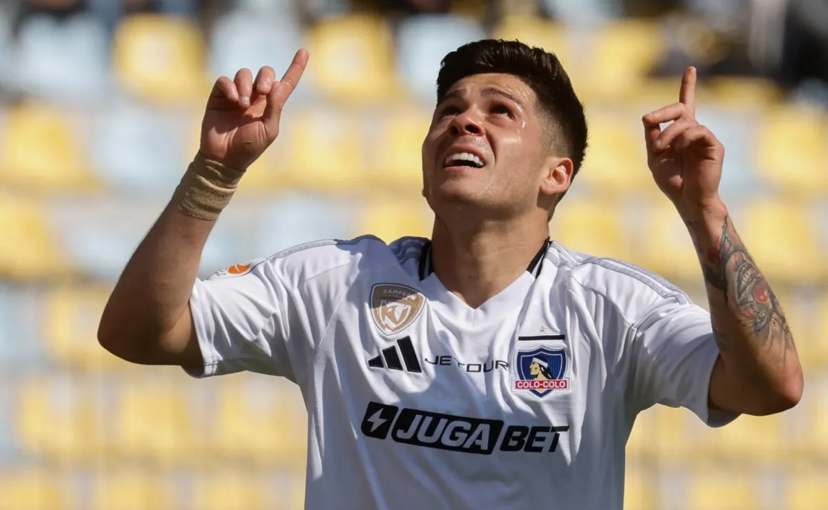 Richetti explicó por qué sacó a Víctor Méndez en Colo Colo vs. Everton