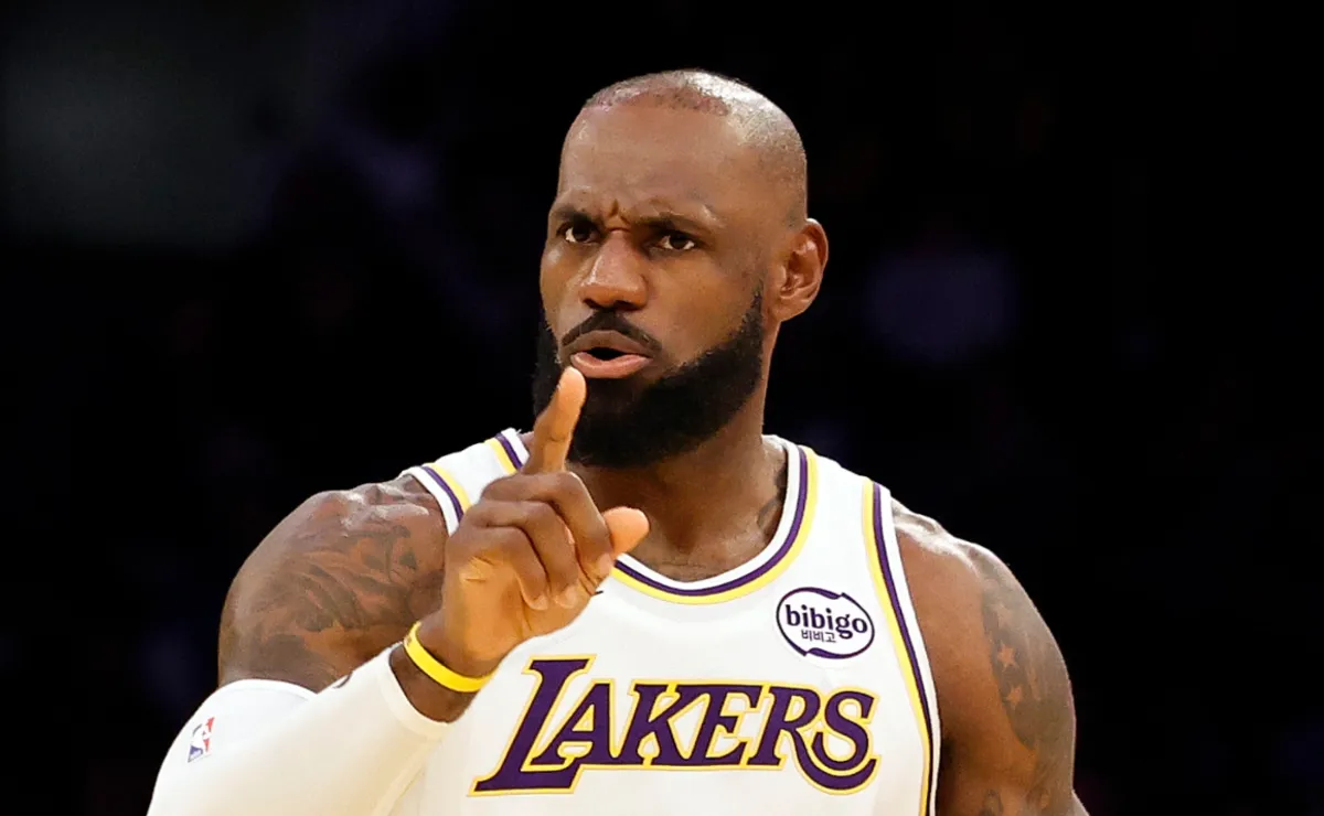 Así reaccionó LeBron James a la supuesta filtración de su retiro por ...