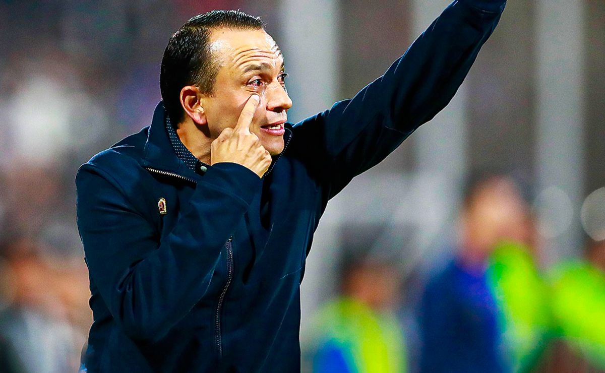 Alianza Lima tomó radical decisión sobre continuidad de Alejandro ...