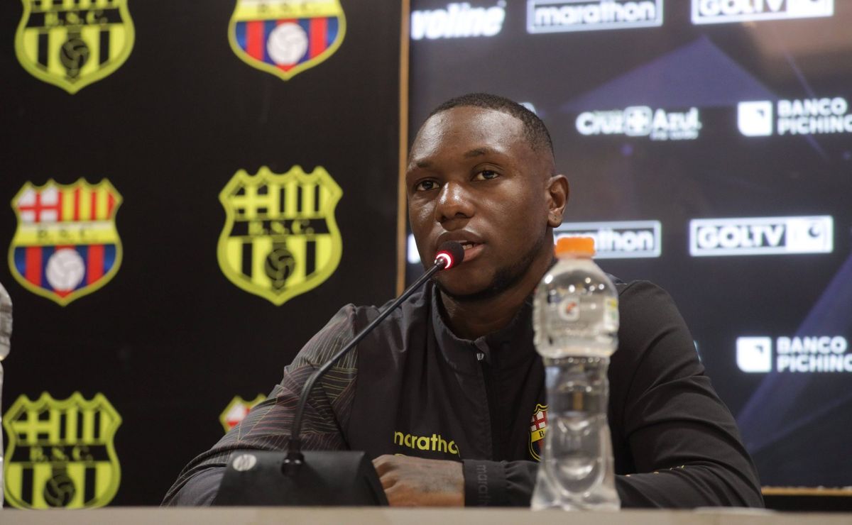 Aníbal Chalá salió mal de Emelec y ahora sería suplente en Barcelona SC ...