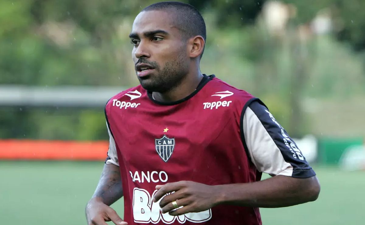 Dyego Coelho relembra agressão a Kerlon ‘Foquinha’ e revela: “Não faria ...