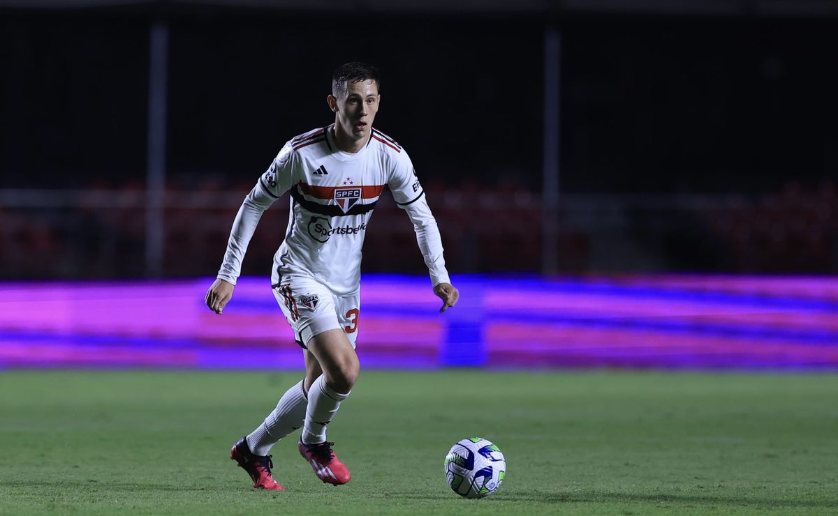 Patryck fratura clavícula: Impacto no São Paulo e recuperação- Confira!