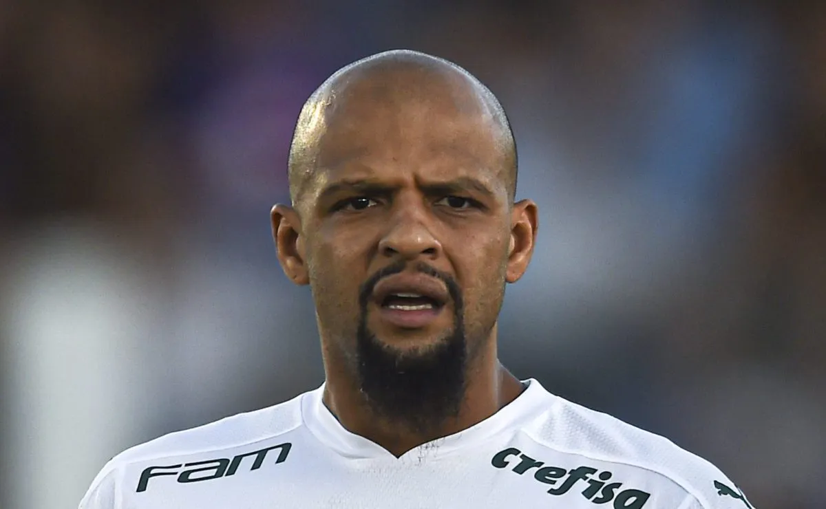Felipe Melo se rende ao Flamengo após golear o Fortaleza