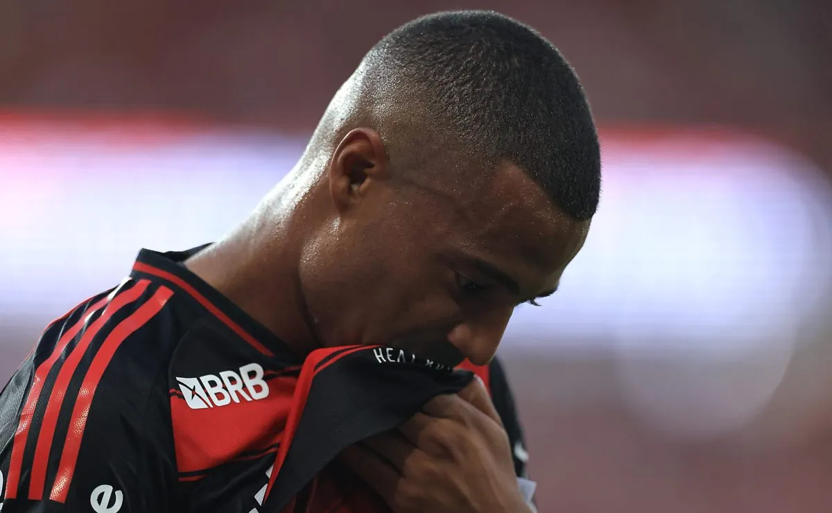 De La Cruz deve voltar ao Flamengo antes do previsto e anima Filipe ...