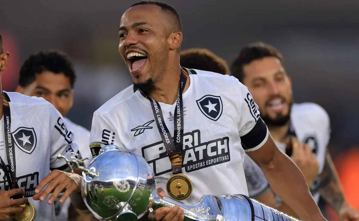 Botafogo mantém apenas 13 jogadores do elenco que conquistou a Libertadores