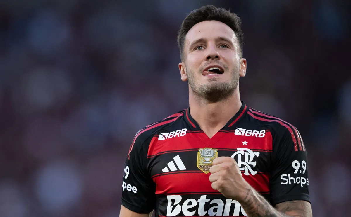 Saúl revela maratona e agradece Filipe Luís antes do Juventude