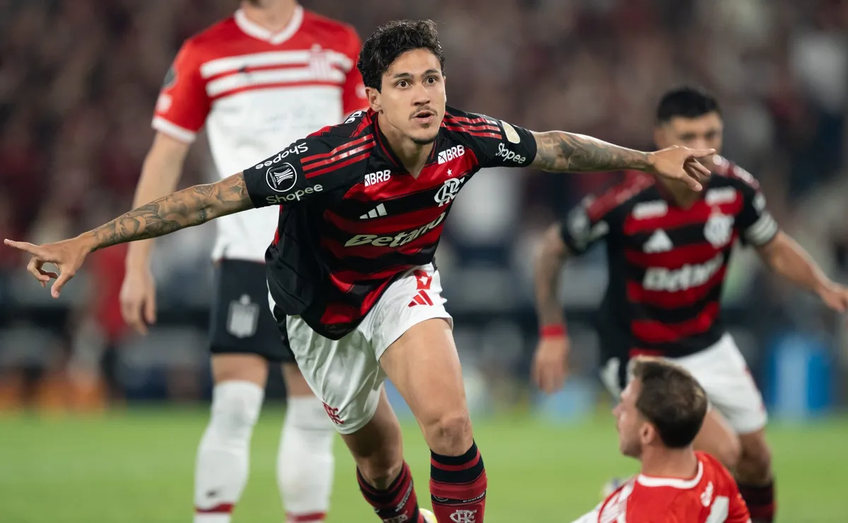 Pedro marca gol relâmpago com 15 segundos em Flamengo x Estudiantes na ...
