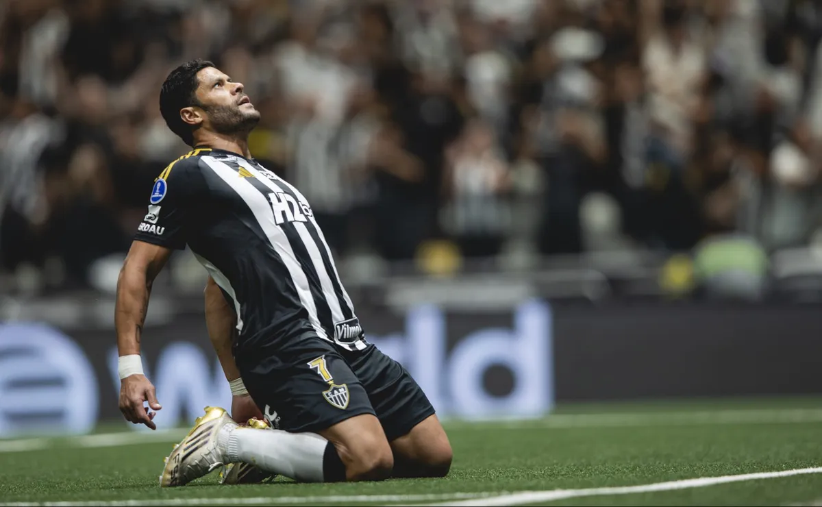 Hulk pode bater recorde de Dadá Maravilha na partida desta noite